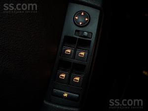 Grey BMW X5 2005 in Riga, with an engine capacity of 3.00 L and mileage of 363 thousand km for 4900 €, photo 16 on AUTOMOTO.COM.LV