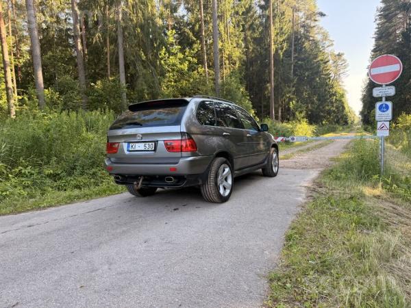 Pelēks BMW X5 2005 Jelgava, ar dzinēja tilpumu 3.00 L un nobraukumu 331 tūkst. km par 4750 €, foto 6 vietnē AUTOMOTO.COM.LV