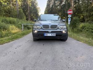 Pelēks BMW X5 2005 Jelgava, ar dzinēja tilpumu 3.00 L un nobraukumu 331 tūkst. km par 4750 €, foto 3 vietnē AUTOMOTO.COM.LV