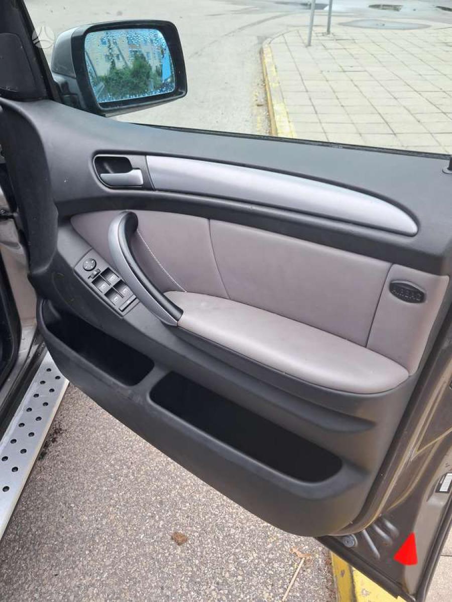 Pelēks BMW X5 2005 Kauņa, ar dzinēja tilpumu 3.00 L un nobraukumu 200 tūkst. km par 2900 €, foto 16 vietnē AUTOMOTO.COM.LV