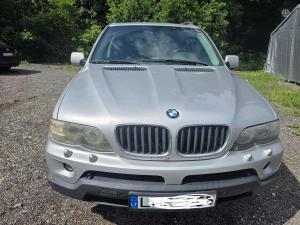 Pelēks BMW X5 2005 Viļņa, ar dzinēja tilpumu 3.00 L un nobraukumu 379 tūkst. km par 3100 €, foto  vietnē AUTOMOTO.COM.LV