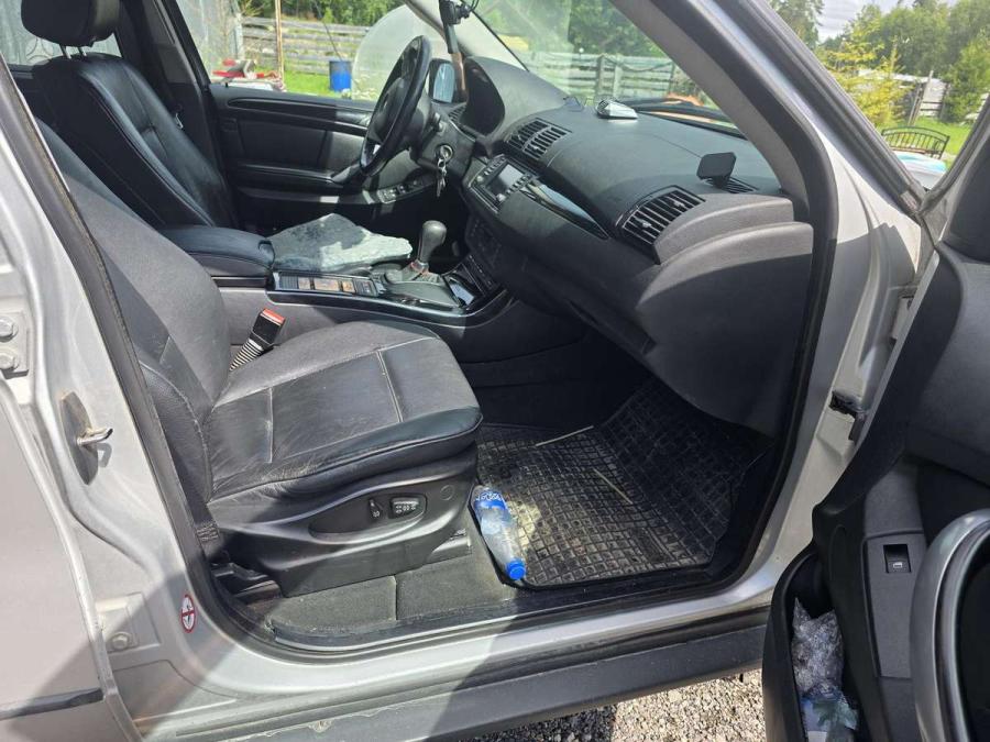 Pelēks BMW X5 2005 Viļņa, ar dzinēja tilpumu 3.00 L un nobraukumu 379 tūkst. km par 3100 €, foto 10 vietnē AUTOMOTO.COM.LV