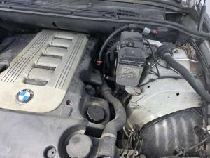 Pelēks BMW X5 2005 Viļņa, ar dzinēja tilpumu 3.00 L un nobraukumu 379 tūkst. km par 3100 €, foto 15 vietnē AUTOMOTO.COM.LV