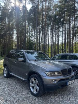 Pelēks BMW X5 2005 Liepāja, ar dzinēja tilpumu 3.00 L un nobraukumu 450 tūkst. km par 3950 €, foto 3 vietnē AUTOMOTO.COM.LV