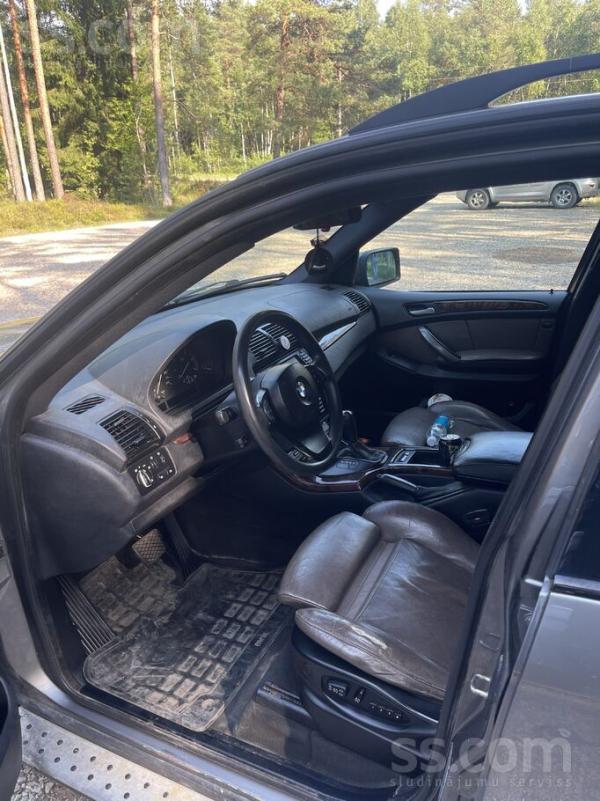 Grey BMW X5 2005 in Liepaja, with an engine capacity of 3.00 L and mileage of 450 thousand km for 3950 €, photo 6 on AUTOMOTO.COM.LV
