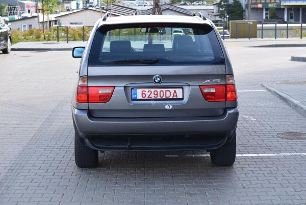 Grey BMW X5 2005 in Vilnius, with an engine capacity of 3.00 L and mileage of 294 thousand km for 4750 €, photo 5 on AUTOMOTO.COM.LV