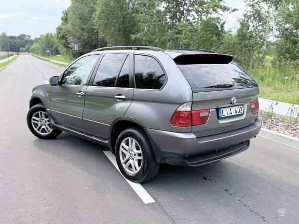 Pelēks BMW X5 2005 Viļņa, ar dzinēja tilpumu 2.98 L un nobraukumu 350 tūkst. km par 4400 €, foto 3 vietnē AUTOMOTO.COM.LV
