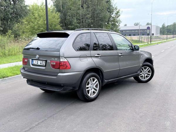 Pelēks BMW X5 2005 Viļņa, ar dzinēja tilpumu 2.98 L un nobraukumu 350 tūkst. km par 4400 €, foto 4 vietnē AUTOMOTO.COM.LV