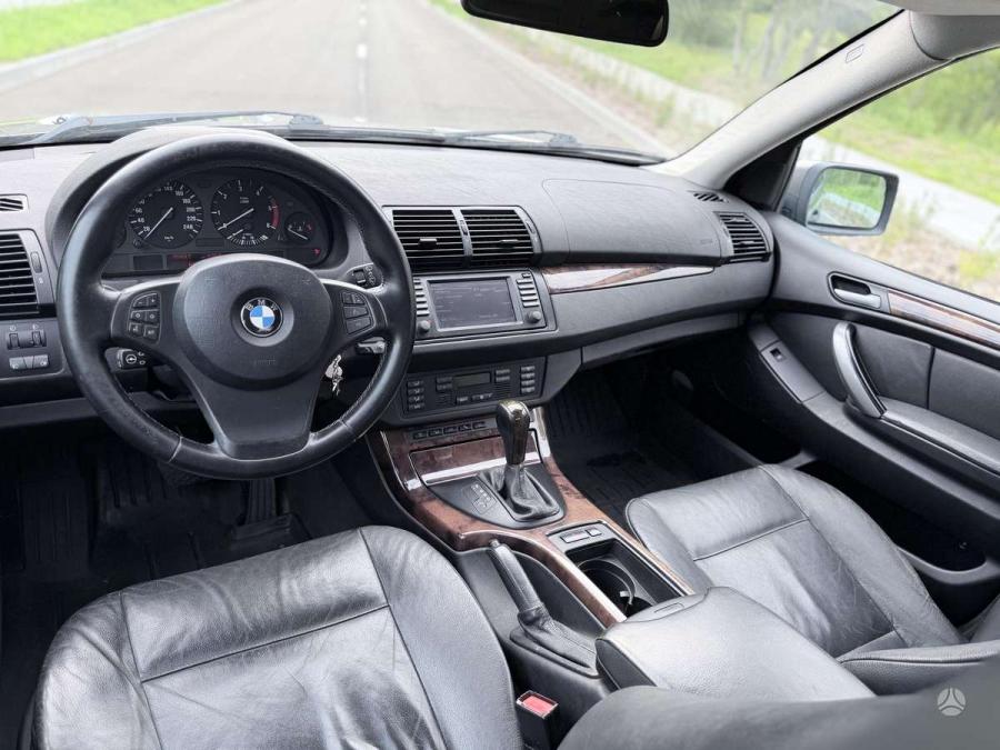 Pelēks BMW X5 2005 Viļņa, ar dzinēja tilpumu 2.98 L un nobraukumu 350 tūkst. km par 4400 €, foto 14 vietnē AUTOMOTO.COM.LV