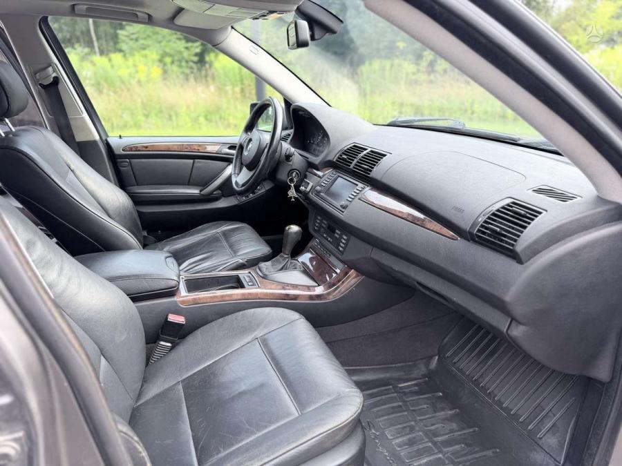 Pelēks BMW X5 2005 Viļņa, ar dzinēja tilpumu 2.98 L un nobraukumu 350 tūkst. km par 4400 €, foto 17 vietnē AUTOMOTO.COM.LV