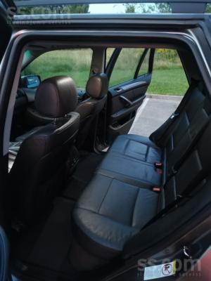 Grey BMW X5 2005 in Riga, with an engine capacity of 3.00 L and mileage of 442 thousand km for 3250 €, photo 14 on AUTOMOTO.COM.LV