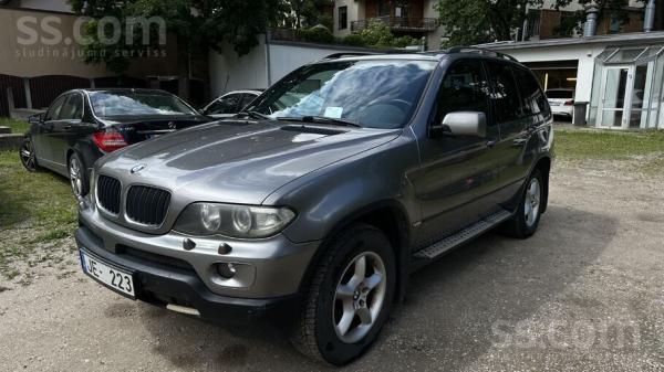 Pelēks BMW X5 2005 Rīga, ar dzinēja tilpumu 3.00 L un nobraukumu 330 tūkst. km par 4400 €, foto 1 vietnē AUTOMOTO.COM.LV