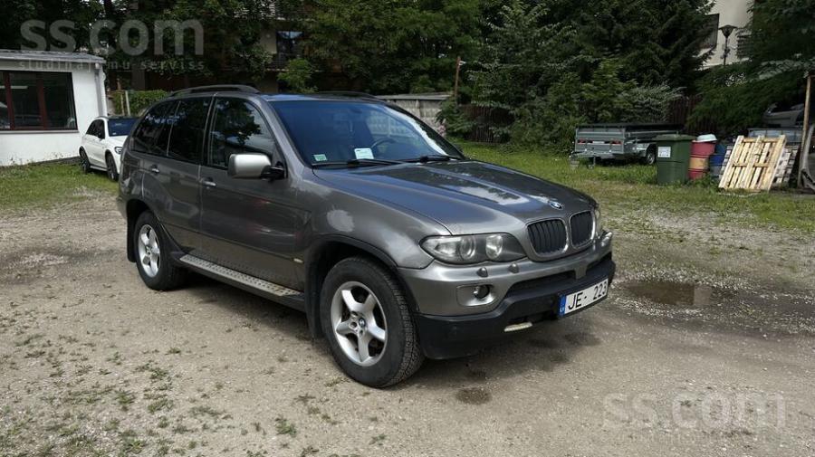 Pelēks BMW X5 2005 Rīga, ar dzinēja tilpumu 3.00 L un nobraukumu 330 tūkst. km par 4400 €, foto 5 vietnē AUTOMOTO.COM.LV