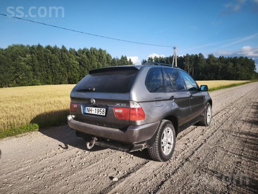 Pelēks BMW X5 2005 Aizkraukle, ar dzinēja tilpumu 3.00 L un nobraukumu 292 tūkst. km par 4950 €, foto 5 vietnē AUTOMOTO.COM.LV