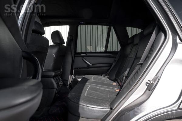 Pelēks BMW X5 2005 Talsi, ar dzinēja tilpumu 3.00 L un nobraukumu 346 tūkst. km par 3690 €, foto 10 vietnē AUTOMOTO.COM.LV