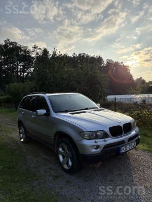 Grey BMW X5 2005 in Riga, with an engine capacity of 3.00 L and mileage of 381 thousand km for 2200 €, photo 8 on AUTOMOTO.COM.LV