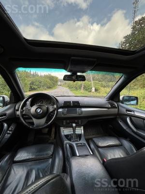 Grey BMW X5 2005 in Riga, with an engine capacity of 3.00 L and mileage of 381 thousand km for 2200 €, photo 9 on AUTOMOTO.COM.LV