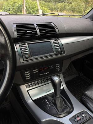 Grey BMW X5 2005 in Riga, with an engine capacity of 3.00 L and mileage of 381 thousand km for 2200 €, photo 10 on AUTOMOTO.COM.LV