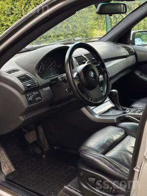 Grey BMW X5 2005 in Riga, with an engine capacity of 3.00 L and mileage of 381 thousand km for 2200 €, photo 14 on AUTOMOTO.COM.LV