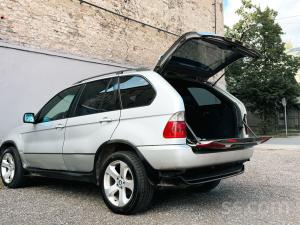 Grey BMW X5 2005 in Riga, with an engine capacity of 3.00 L and mileage of 380 thousand km for 3290 €, photo 8 on AUTOMOTO.COM.LV