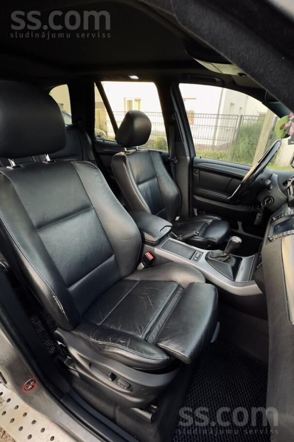 Grey BMW X5 2005 in Daugavpils, with an engine capacity of 3.00 L and mileage of 293 thousand km for 4900 €, photo 4 on AUTOMOTO.COM.LV