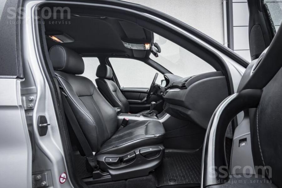 Grey BMW X5 2005 in Riga, with an engine capacity of 3.00 L and mileage of 352 thousand km for 4150 €, photo 11 on AUTOMOTO.COM.LV
