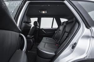 Grey BMW X5 2005 in Riga, with an engine capacity of 3.00 L and mileage of 352 thousand km for 4150 €, photo 12 on AUTOMOTO.COM.LV