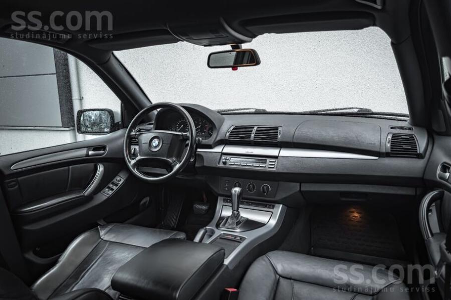 Grey BMW X5 2005 in Riga, with an engine capacity of 3.00 L and mileage of 352 thousand km for 4150 €, photo 15 on AUTOMOTO.COM.LV