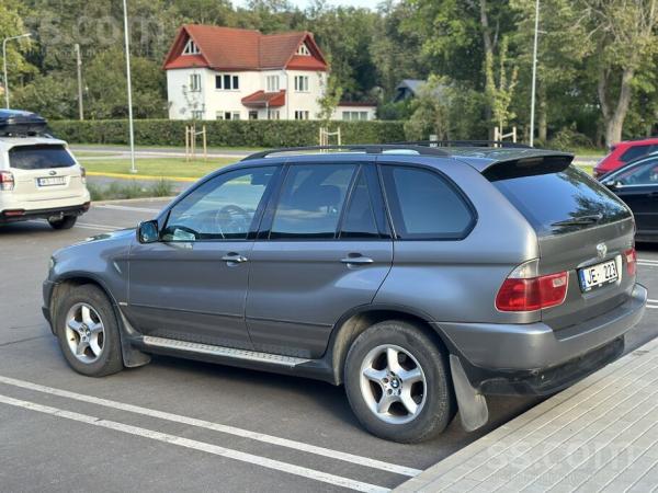 Pelēks BMW X5 2005 Rīga, ar dzinēja tilpumu 3.00 L un nobraukumu 330 tūkst. km par 4300 €, foto 3 vietnē AUTOMOTO.COM.LV