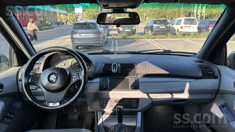 Pelēks BMW X5 2005 Rīga, ar dzinēja tilpumu 3.00 L un nobraukumu 330 tūkst. km par 4300 €, foto 7 vietnē AUTOMOTO.COM.LV