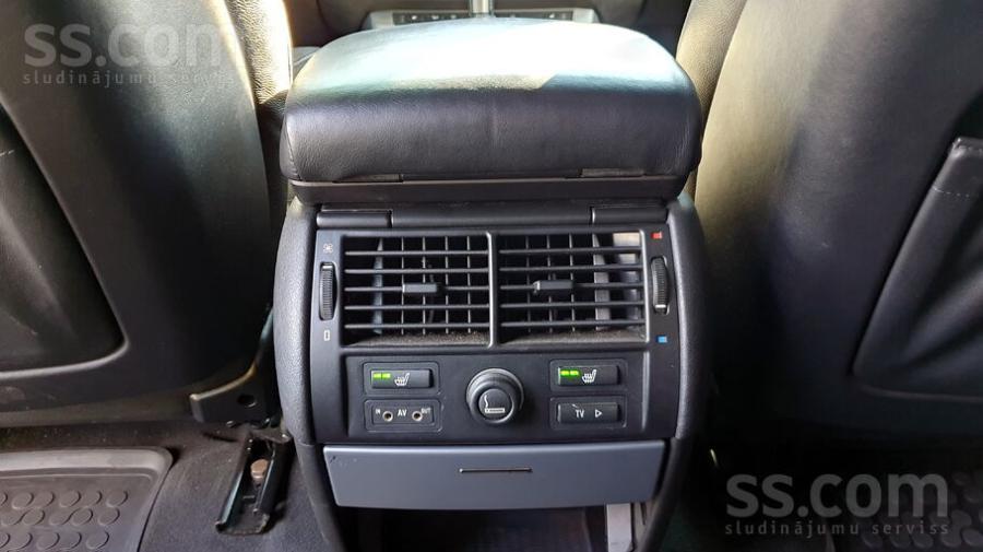 Grey BMW X5 2005 in Riga, with an engine capacity of 3.00 L and mileage of 225 thousand km for 7200 €, photo 10 on AUTOMOTO.COM.LV