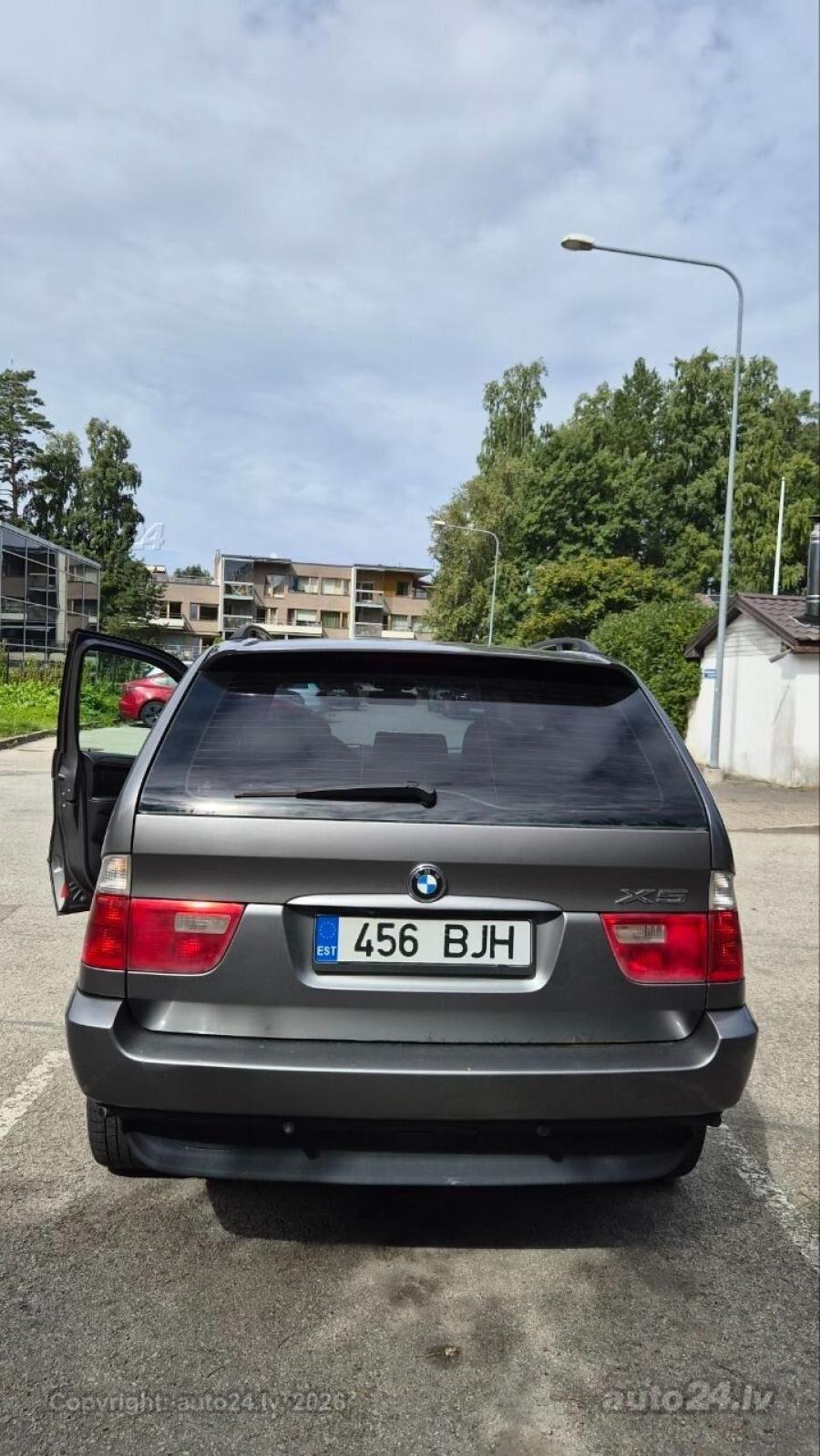 Pelēks BMW X5 2005 Tallina, ar dzinēja tilpumu 3.00 L un nobraukumu 0 tūkst. km par 3500 €, foto 4 vietnē AUTOMOTO.COM.LV