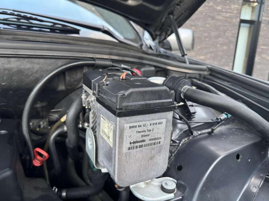 Grey BMW X5 2005 in Vilnius, with an engine capacity of 2.99 L and mileage of 334 thousand km for 6250 €, photo 18 on AUTOMOTO.COM.LV