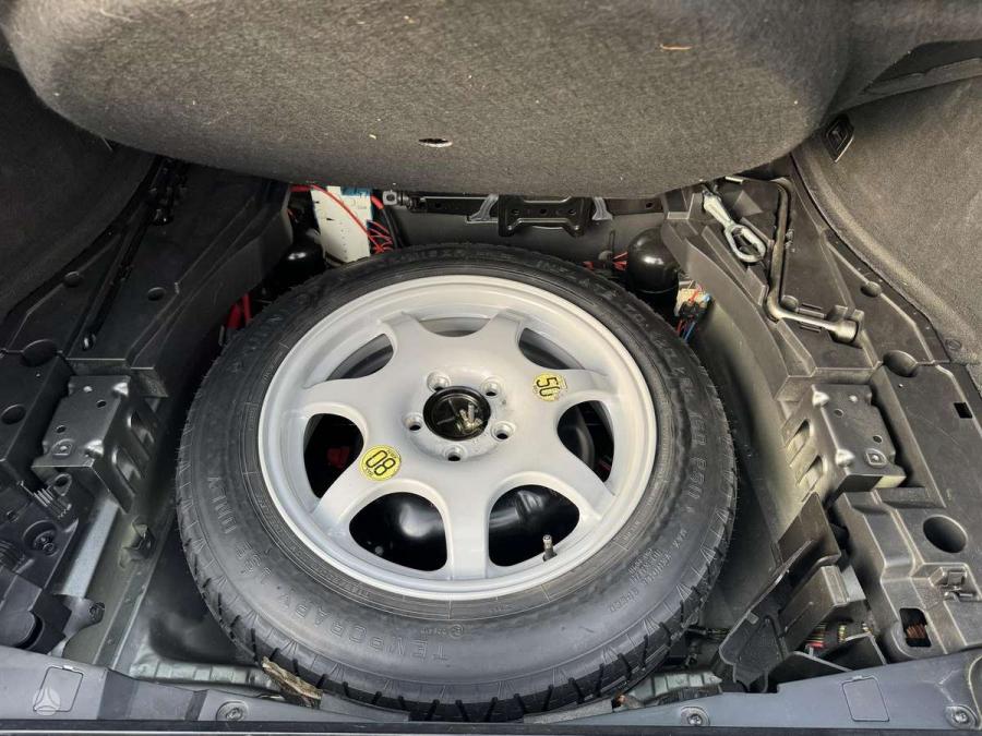 Grey BMW X5 2005 in Vilnius, with an engine capacity of 2.99 L and mileage of 334 thousand km for 6250 €, photo 27 on AUTOMOTO.COM.LV