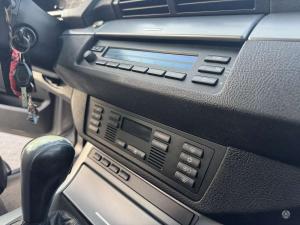 Grey BMW X5 2005 in Vilnius, with an engine capacity of 2.99 L and mileage of 334 thousand km for 6250 €, photo 28 on AUTOMOTO.COM.LV