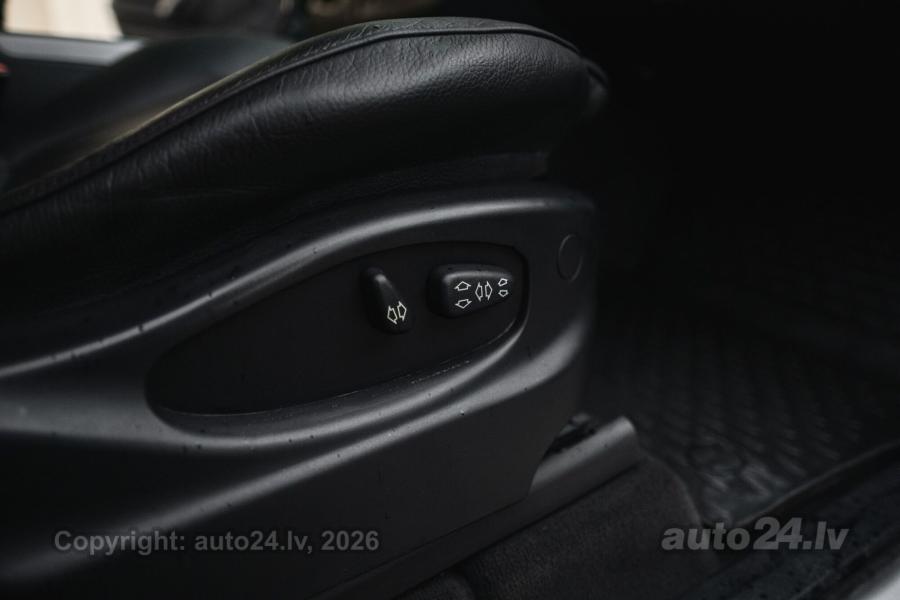 Pelēks BMW X5 2005 Tallina, ar dzinēja tilpumu 3.00 L un nobraukumu 370 tūkst. km par 6499 €, foto 11 vietnē AUTOMOTO.COM.LV
