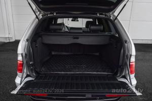 Pelēks BMW X5 2005 Tallina, ar dzinēja tilpumu 3.00 L un nobraukumu 370 tūkst. km par 6499 €, foto 13 vietnē AUTOMOTO.COM.LV