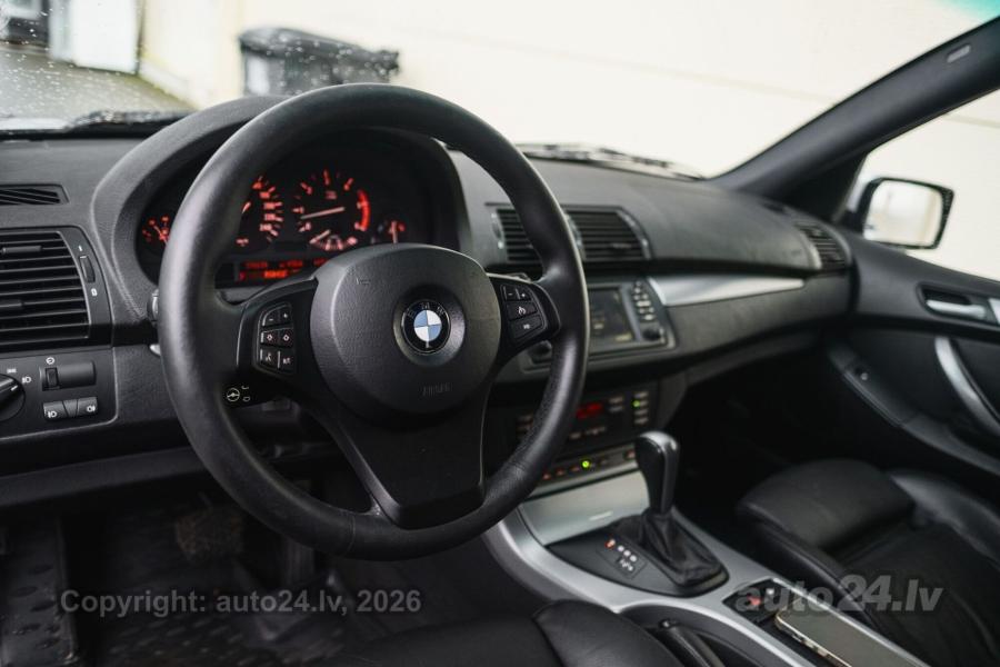 Pelēks BMW X5 2005 Tallina, ar dzinēja tilpumu 3.00 L un nobraukumu 370 tūkst. km par 6499 €, foto 16 vietnē AUTOMOTO.COM.LV