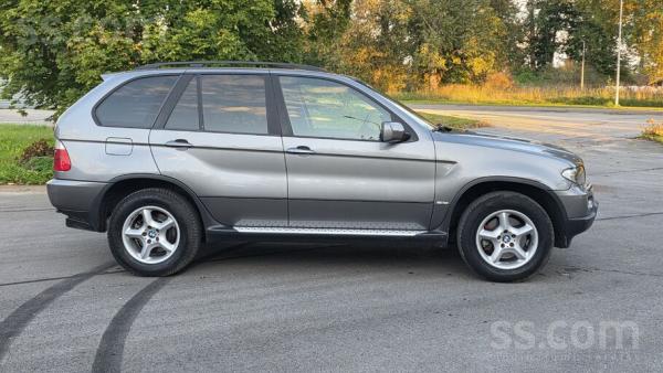 Pelēks BMW X5 2005 Rīga, ar dzinēja tilpumu 3.00 L un nobraukumu 350 tūkst. km par 5950 €, foto 7 vietnē AUTOMOTO.COM.LV