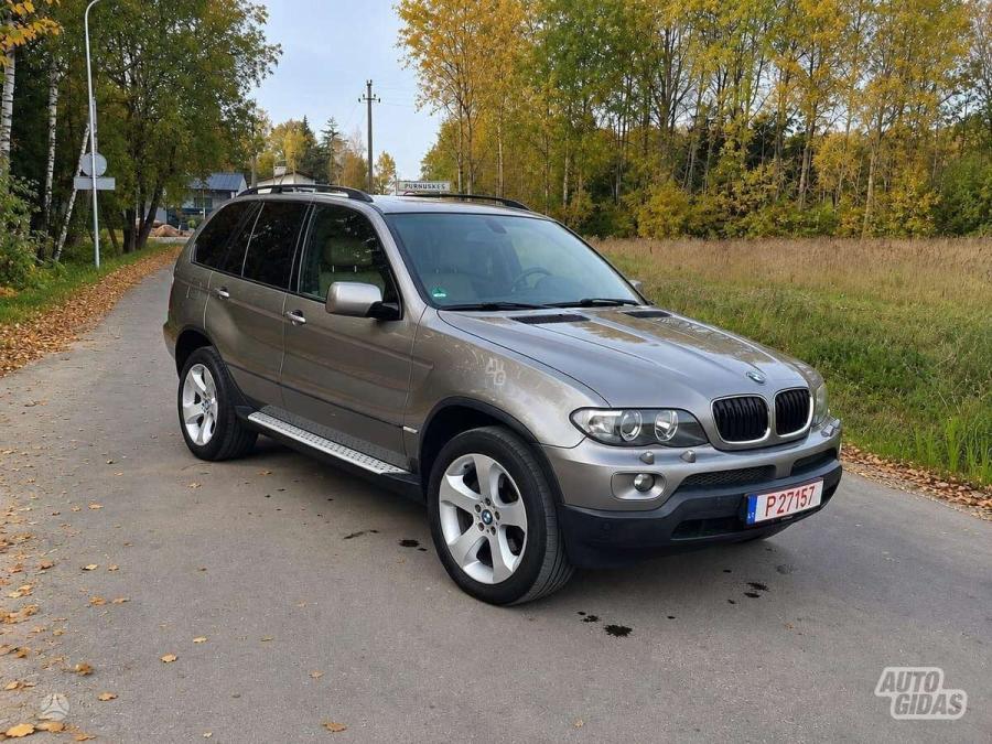 Серый БМВ Х5 2005 в Вильнюс, объемом двигателя 3.00 л и пробегом 320 тыс. км за 4900 €, фото 1 на AUTOMOTO.COM.LV