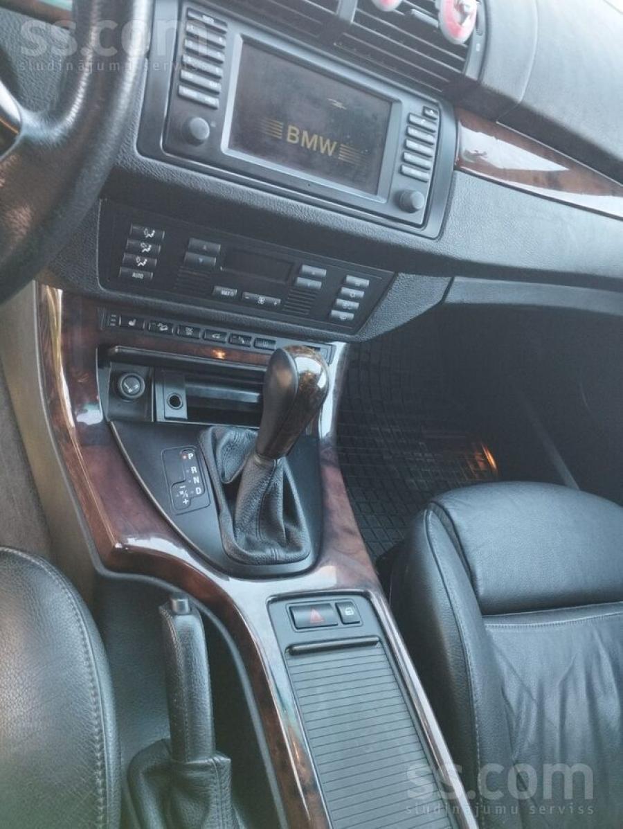 Pelēks BMW X5 2006 Gulbene, ar dzinēja tilpumu 3.00 L un nobraukumu 270 tūkst. km par 7000 €, foto 3 vietnē AUTOMOTO.COM.LV
