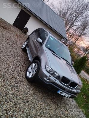 Pelēks BMW X5 2006 Gulbene, ar dzinēja tilpumu 3.00 L un nobraukumu 270 tūkst. km par 7000 €, foto 9 vietnē AUTOMOTO.COM.LV