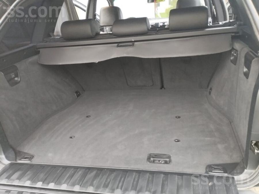 Pelēks BMW X5 2006 Gulbene, ar dzinēja tilpumu 3.00 L un nobraukumu 270 tūkst. km par 7000 €, foto 11 vietnē AUTOMOTO.COM.LV