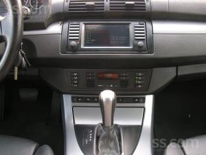 Grey BMW X5 2006 in Riga, with an engine capacity of 3.00 L and mileage of 246 thousand km for 7350 €, photo 15 on AUTOMOTO.COM.LV