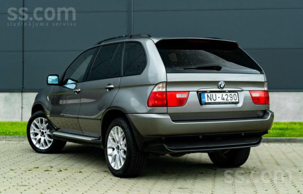 Pelēks BMW X5 2006 Rīga, ar dzinēja tilpumu 3.00 L un nobraukumu 358 tūkst. km par 5990 €, foto 4 vietnē AUTOMOTO.COM.LV