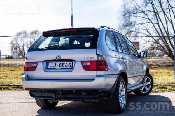 Grey BMW X5 2006 in Riga, with an engine capacity of 3.00 L and mileage of 340 thousand km for 5990 €, photo 7 on AUTOMOTO.COM.LV