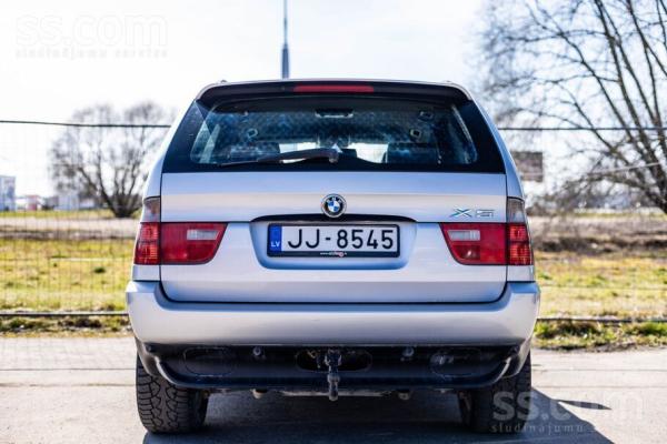 Grey BMW X5 2006 in Riga, with an engine capacity of 3.00 L and mileage of 340 thousand km for 5990 €, photo 8 on AUTOMOTO.COM.LV
