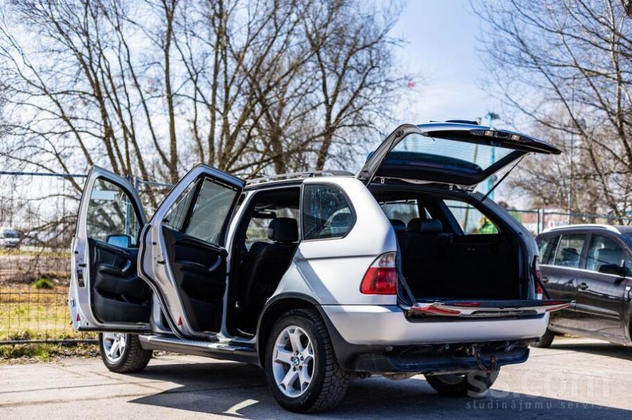 Pelēks BMW X5 2006 Rīga, ar dzinēja tilpumu 3.00 L un nobraukumu 340 tūkst. km par 5990 €, foto 10 vietnē AUTOMOTO.COM.LV