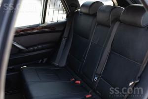 Pelēks BMW X5 2006 Rīga, ar dzinēja tilpumu 3.00 L un nobraukumu 340 tūkst. km par 5990 €, foto 12 vietnē AUTOMOTO.COM.LV