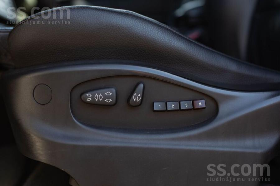 Pelēks BMW X5 2006 Rīga, ar dzinēja tilpumu 3.00 L un nobraukumu 340 tūkst. km par 5990 €, foto 14 vietnē AUTOMOTO.COM.LV